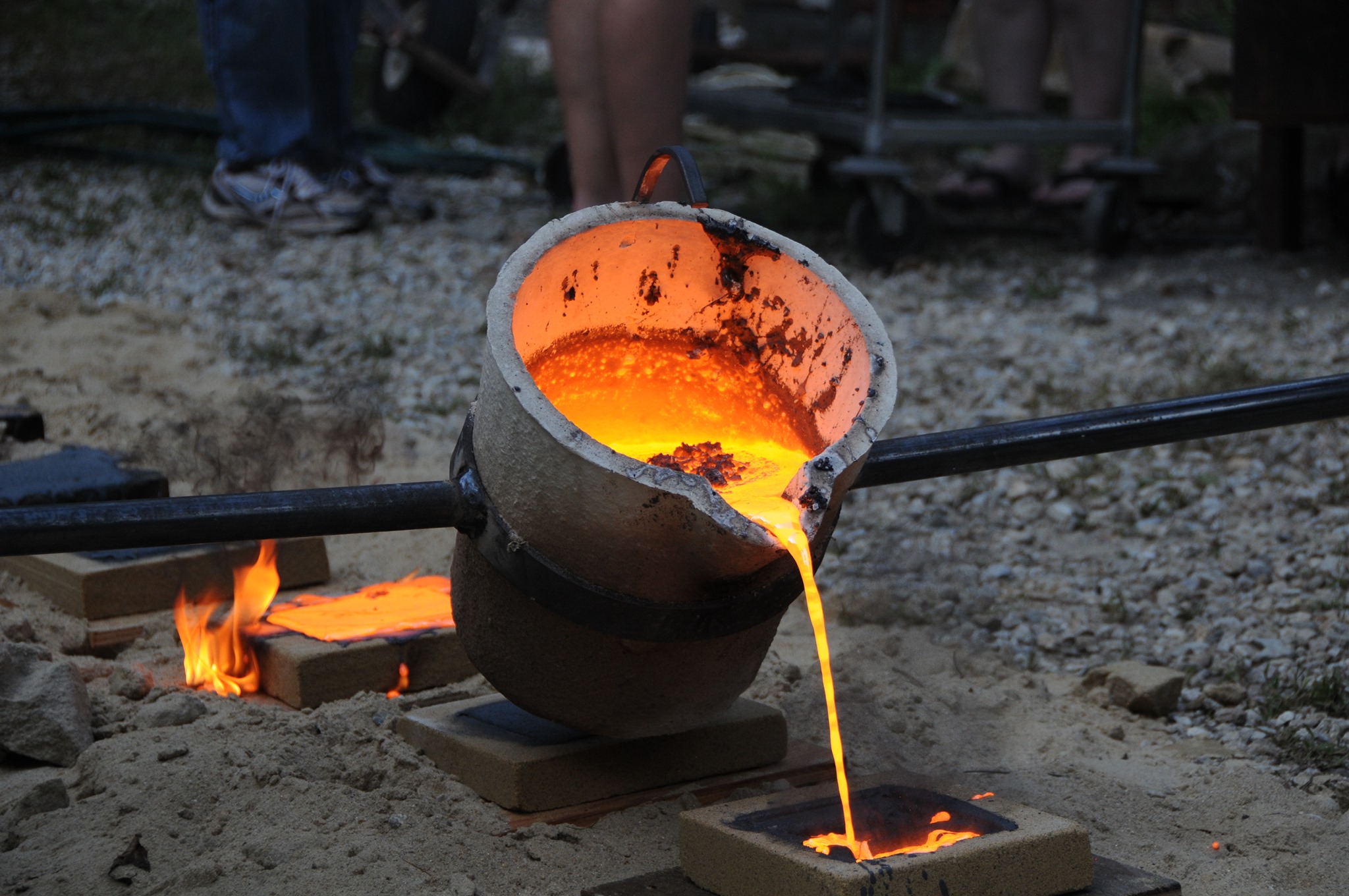 Spring Remote Iron Melt Fundraiser - Andres Institute of Art